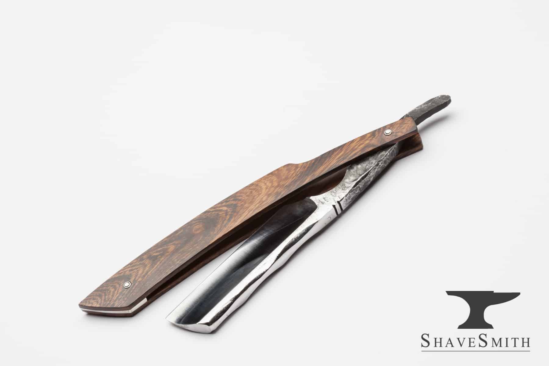 Custom Straight Razor with Decorative Spinework Filed-15 – ShaveSmith